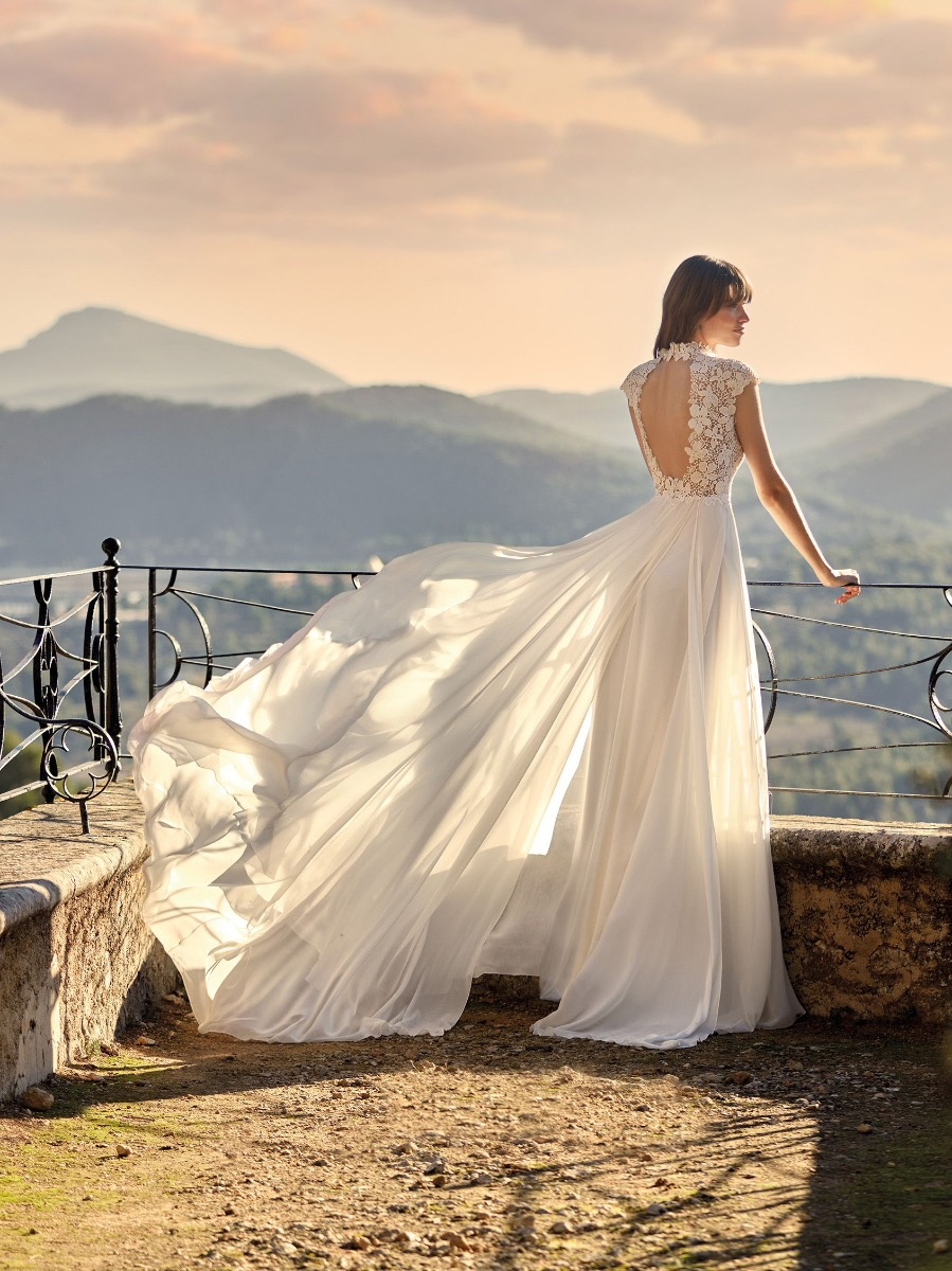 ANTHA - Nicole Colet